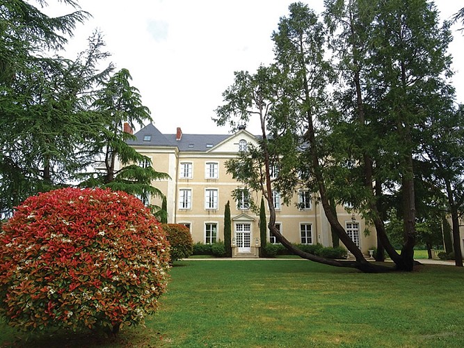 Parcours marche - CIRCUIT DE BRETTE À PARIGNÉ - BRETTE-LES-PINS ...