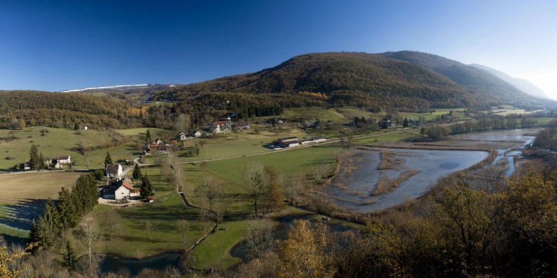 Point d'intérêt naturel - Le lac de Millieu et marais du Vernay, ENS de ...