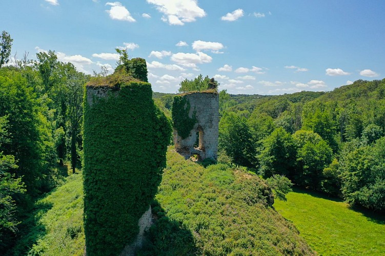 Denkmäler und Architektur - Les Ruines du Château de Malval - Malval