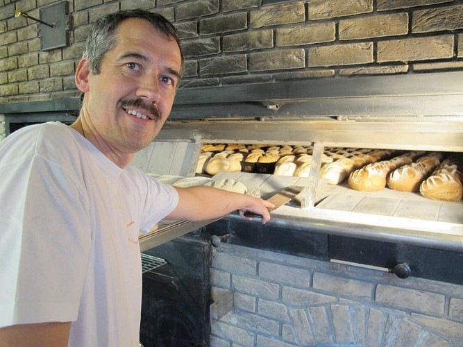 Bakery, cake shop - Le Fournil des Deux Églises - Nouvelle-eglise